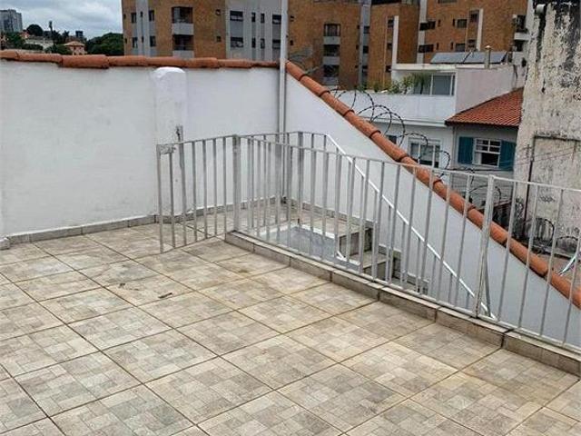 Sobrado com 3 quartos à venda em Vila progredior SP