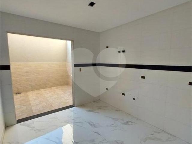 Sobrado com 3 quartos à venda em Vila ré SP