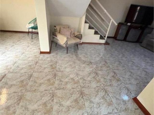 Sobrado com 3 quartos à venda em Vila rezende SP