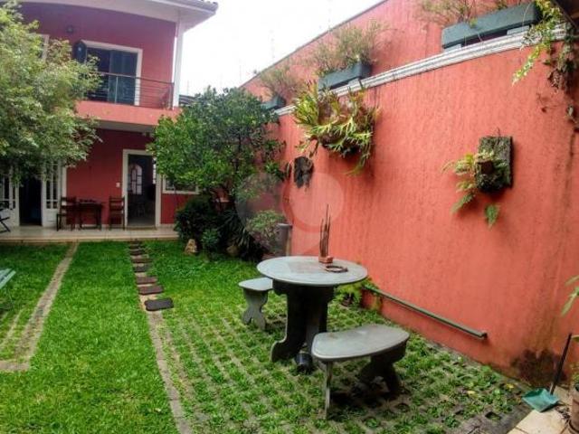 Sobrado com 3 quartos à venda em Vila romana SP