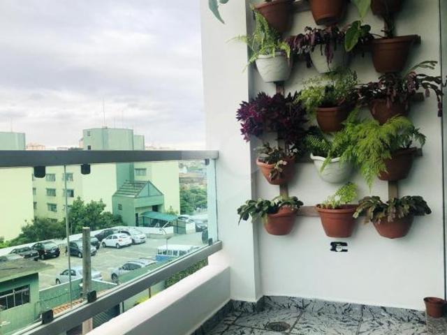 Sobrado com 3 quartos à venda em Vila romero SP