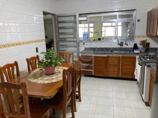 Sobrado com 3 quartos à venda em Vila romero SP