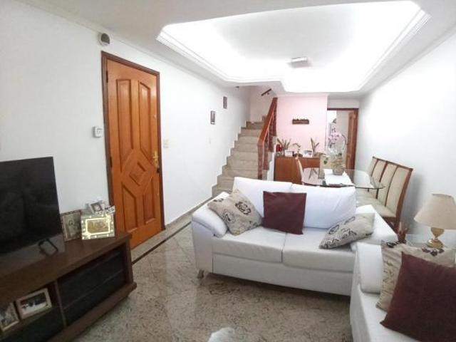 Sobrado com 3 quartos à venda em Vila romero SP