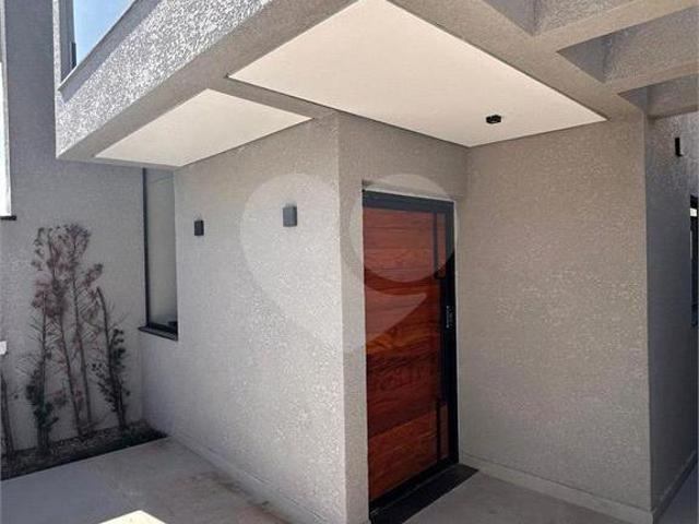 Sobrado com 3 quartos à venda em Villas do jaguari SP