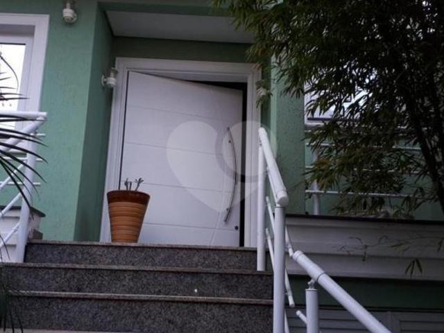 Sobrado com 3 quartos à venda em Água fria SP