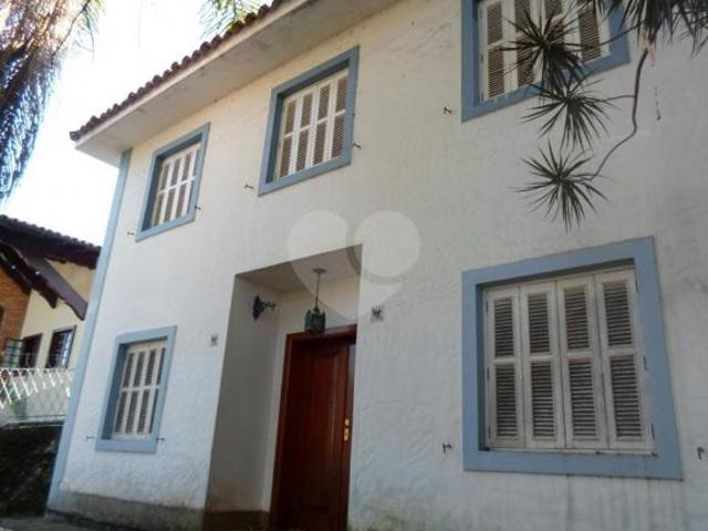 Sobrado com 3 quartos à venda em Alto de pinheiros SP