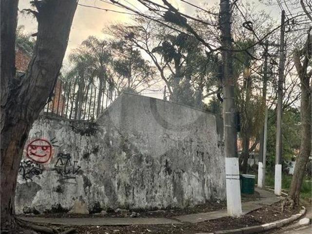 Sobrado com 3 quartos à venda em Alto de pinheiros SP