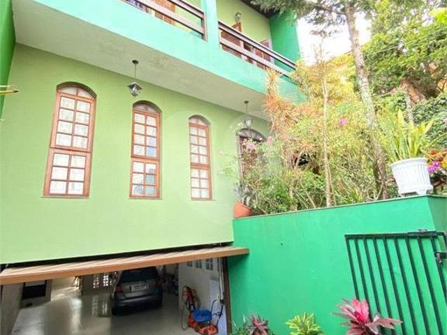 Sobrado com 3 quartos à venda em Centro SP