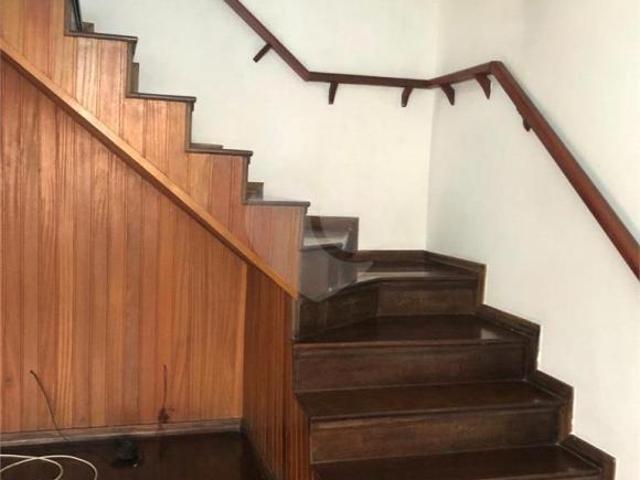 Sobrado com 3 quartos à venda em Centro SP