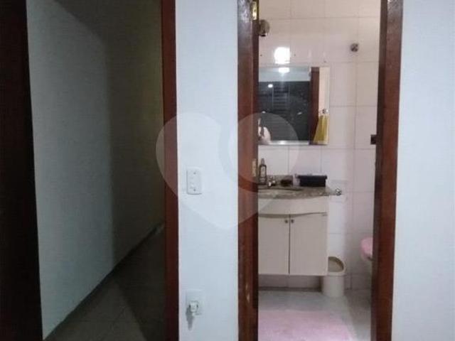 Sobrado com 3 quartos à venda em Chora menino SP