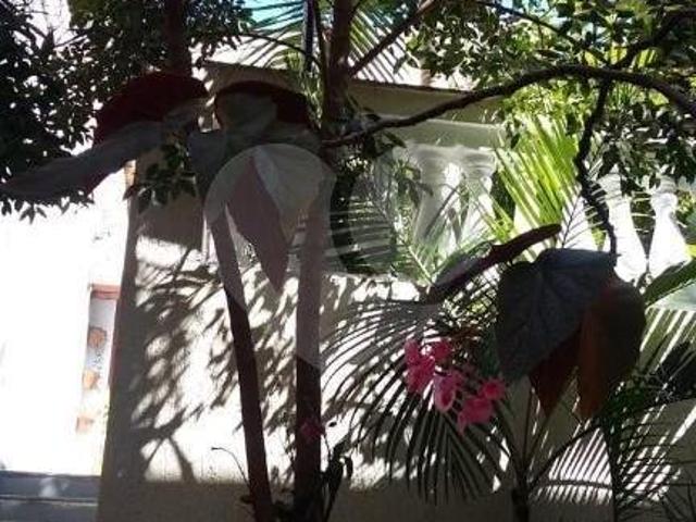 Sobrado com 3 quartos à venda em Chora menino SP