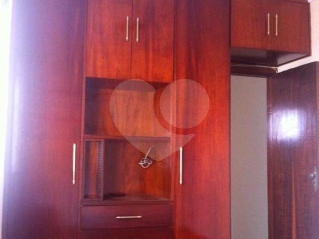 Sobrado com 3 quartos à venda em Chora menino SP