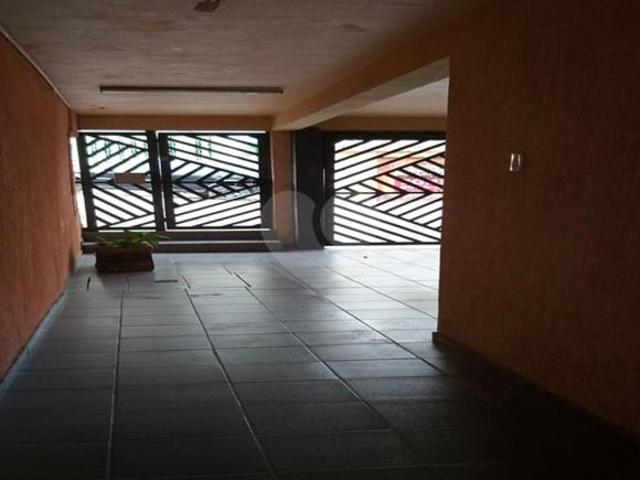 Sobrado com 3 quartos à venda em Chora menino SP