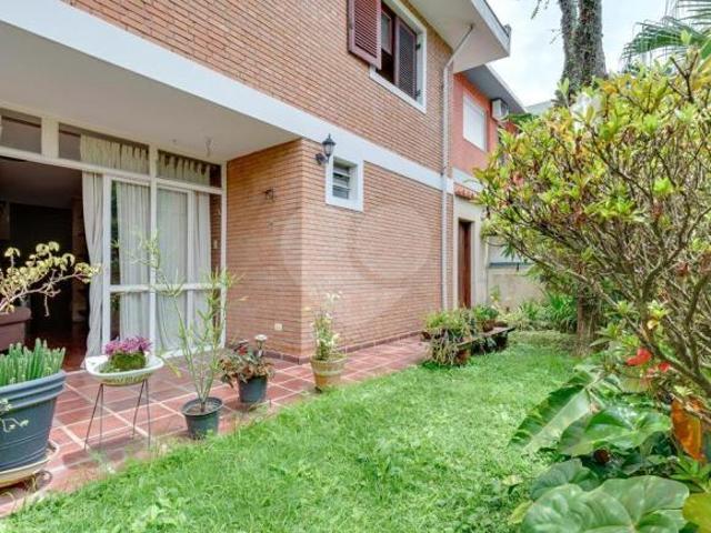 Sobrado com 3 quartos à venda em Chácara monte alegre SP