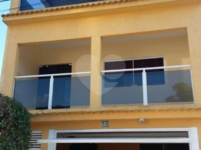 Sobrado com 3 quartos à venda em Conjunto city jaraguá SP