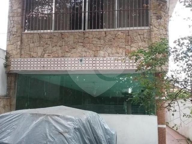 Sobrado com 3 quartos à venda em Encruzilhada SP