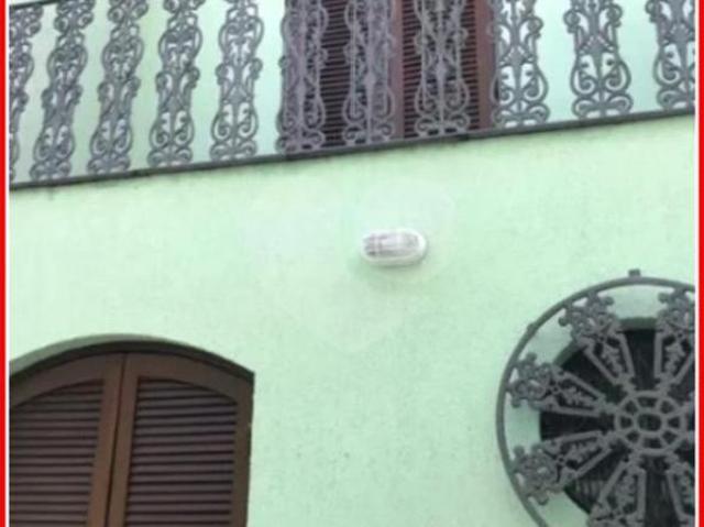 Sobrado com 3 quartos à venda em Ferreira SP
