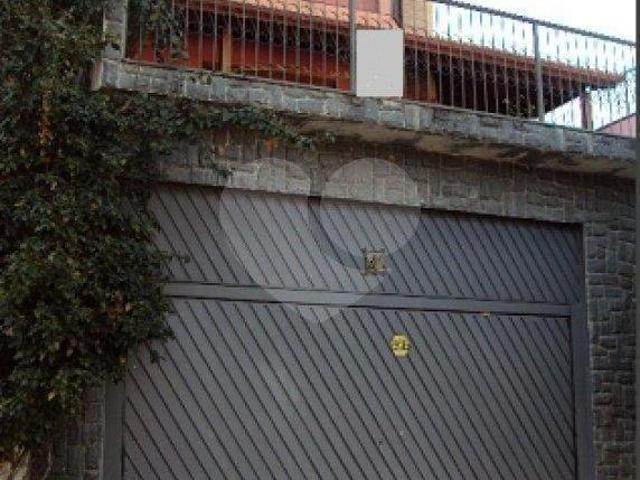 Sobrado com 3 quartos à venda em Horto florestal SP