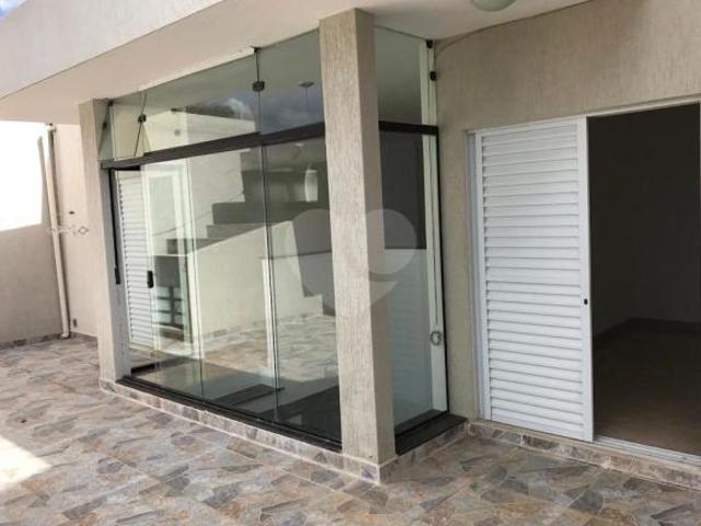 Sobrado com 3 quartos à venda em Jardim chapadão SP