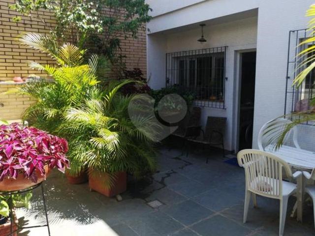 Sobrado com 3 quartos à venda em Jardim anália franco SP