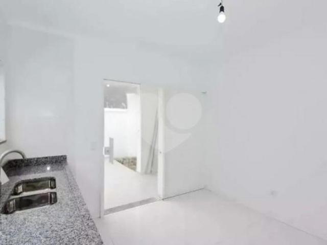Sobrado com 3 quartos à venda em Jardim adriana SP