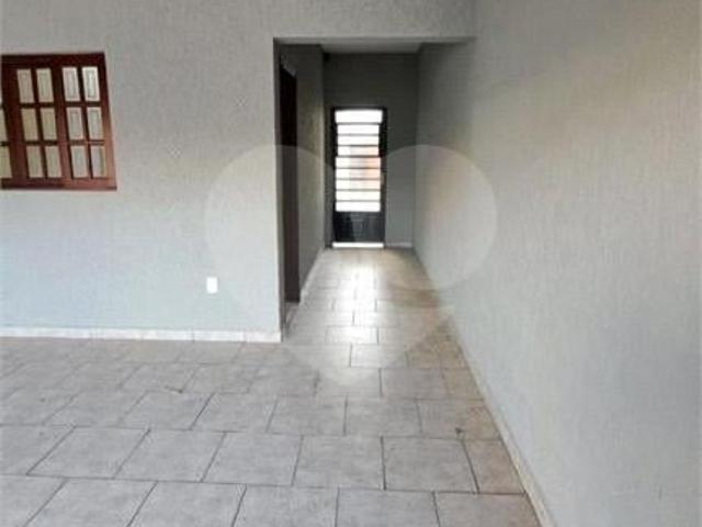 Sobrado com 3 quartos à venda em Jardim Adriana SP