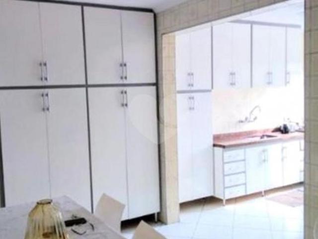 Sobrado com 3 quartos à venda em Jardim Brasília zona Leste SP