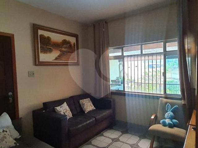 Sobrado com 3 quartos à venda em Jardim guacuri SP