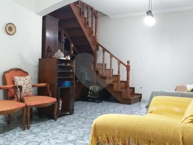Sobrado com 3 quartos à venda em Jardim divinolândia SP