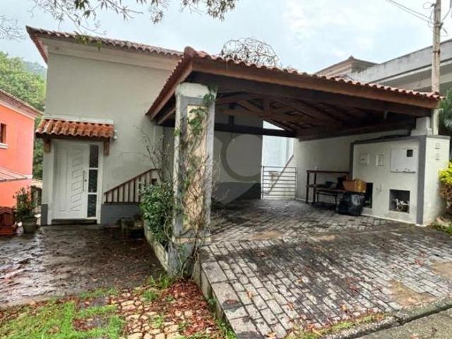 Sobrado com 3 quartos à venda em Jardim itatinga SP