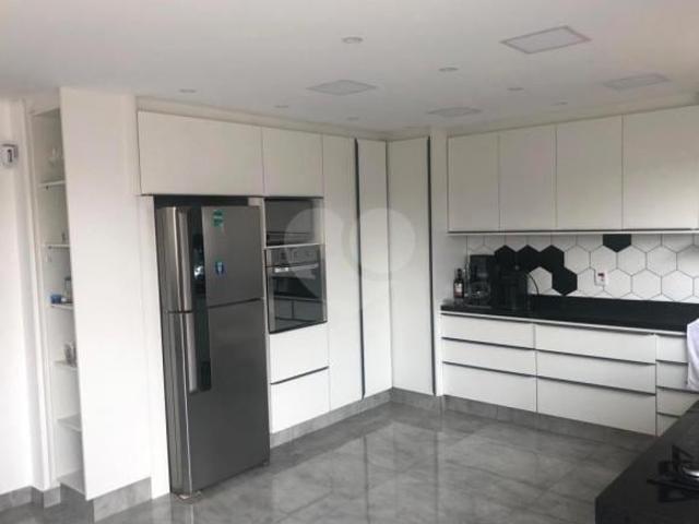Sobrado com 3 quartos à venda em Jardim ivone SP