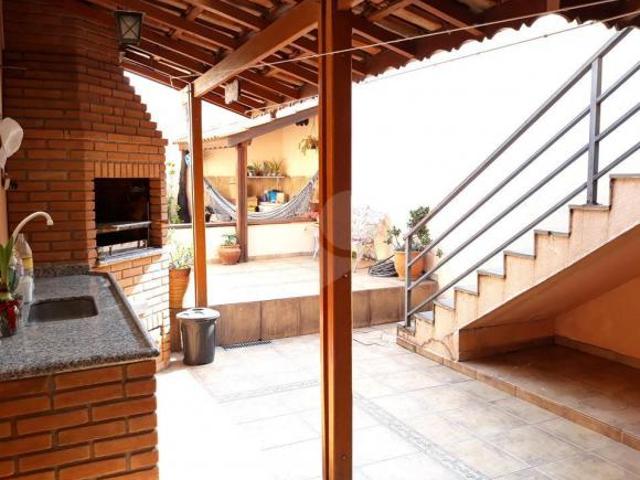Sobrado com 3 quartos à venda em Jardim oriental SP