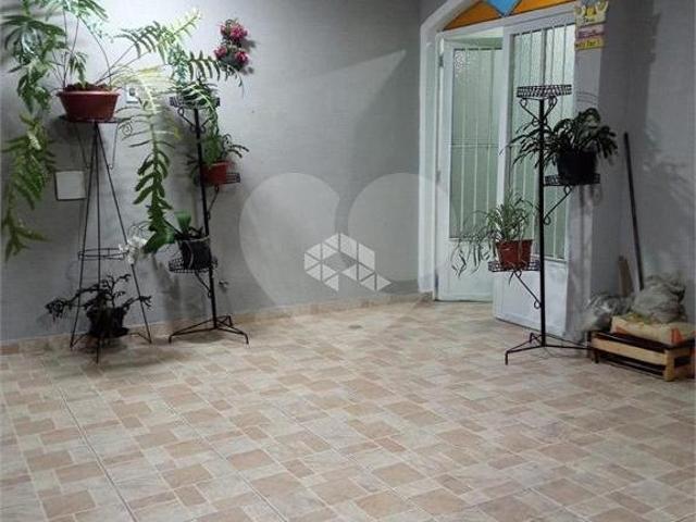 Sobrado com 3 quartos à venda em Jardim moreira SP