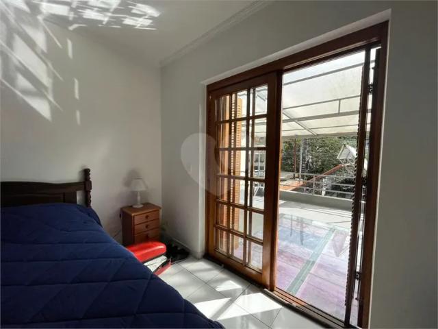 Sobrado à venda com 3 quartos, sendo 2 suítes, em Alto da Boa Vista, São Paulo SP