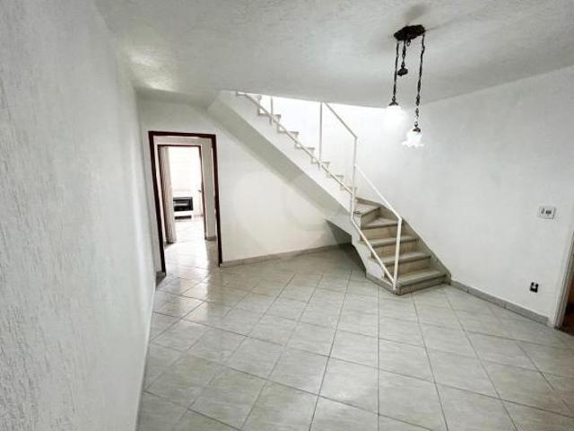 Sobrado com 3 quartos à venda em Jardim santa emília SP