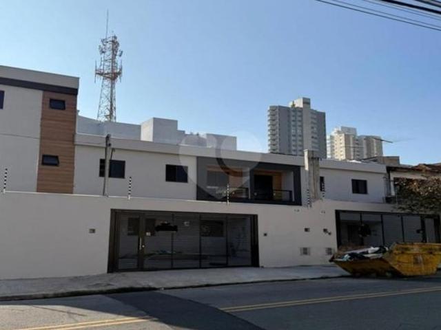 Sobrado com 3 quartos à venda em Jardim SP
