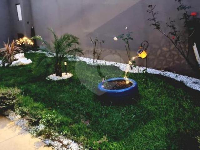 Sobrado com 3 quartos à venda em Jardim regina SP