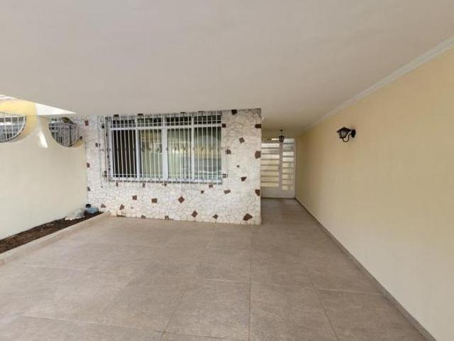 Sobrado com 3 quartos à venda em Jardim regis SP