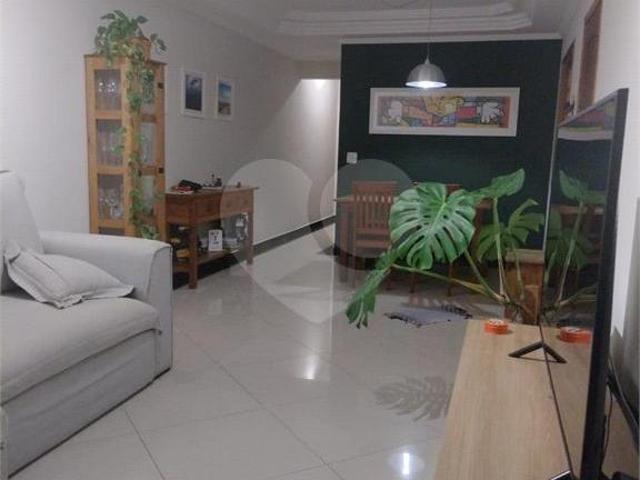 Sobrado com 3 quartos à venda em Jardim Regis SP