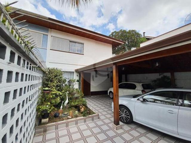 Sobrado com 3 quartos à venda em Jardim rizzo SP