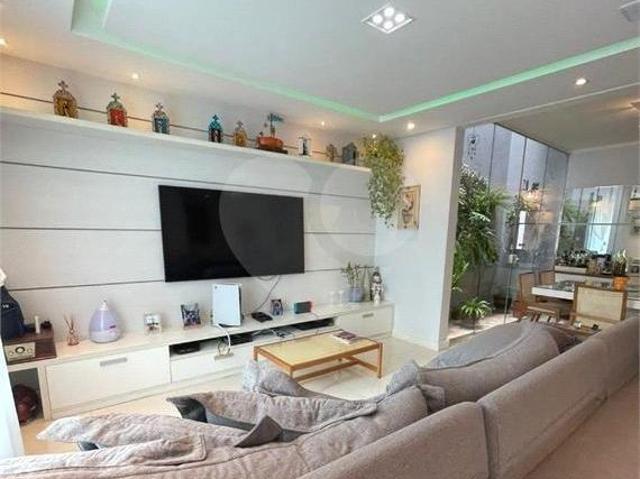 Sobrado com 3 quartos à venda em Jardim umuarama SP