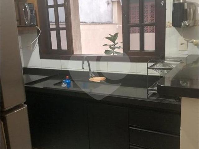 Sobrado com 3 quartos à venda em Jardim Universo SP