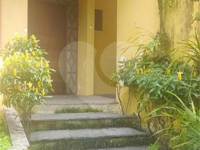 Sobrado com 3 quartos à venda em Jardim virginia bianca SP