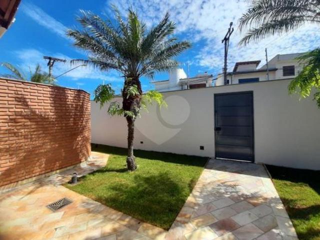 Sobrado com 3 quartos à venda em Jardim virginia bianca SP