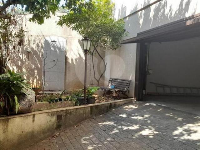 Sobrado com 3 quartos à venda em Jardim virginia bianca SP