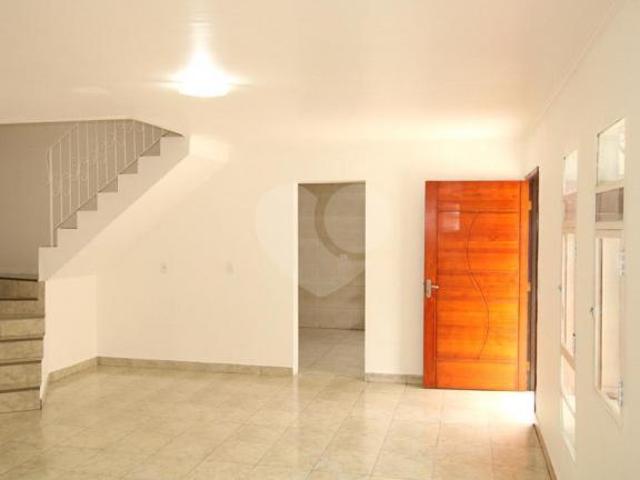 Sobrado com 3 quartos à venda em Parada inglesa SP
