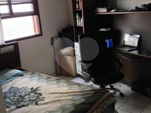 Sobrado com 3 quartos à venda em Parada inglesa SP