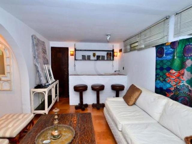 Sobrado com 3 quartos à venda em Paraíso SP