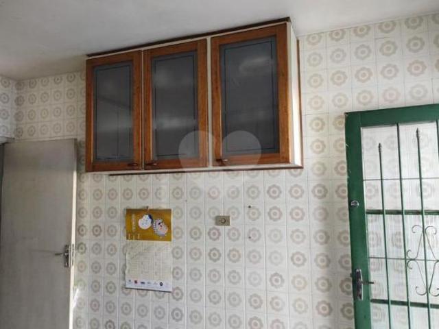 Sobrado com 3 quartos à venda em Parque Colonial SP