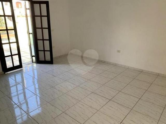 Sobrado com 3 quartos à venda em Parque gerassi SP